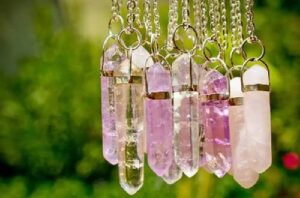 TIPOS DE CUARZOS: Significado, Para qué sirven, Cómo limpiarlos